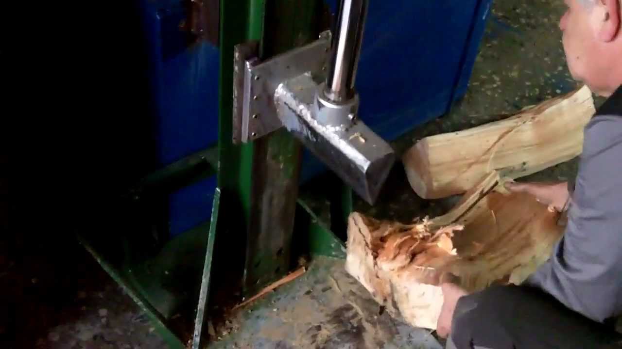 Hydraulic Axe Handmade on Eurotrac F40 (GREEK) - YouTube