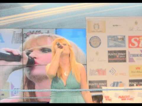 Sonya D'avino- I surrender.