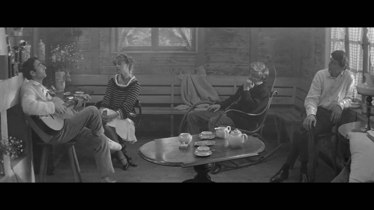 Le Tourbillon De La Vie — Jeanne Moreau - YouTube