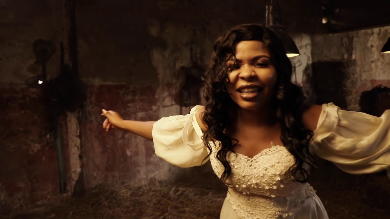 Amaray - Dreamer [Official Video] - YouTube