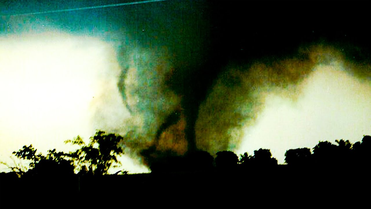 DEAD MAN WALKING INCIDENT - TORNADO W KSZTAŁCIE CZŁOWIEKA, TRAGEDIA I ...