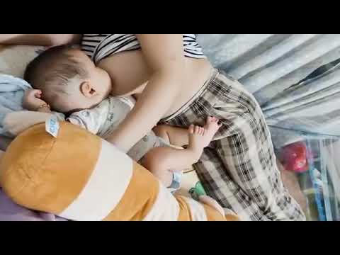 Mom & Baby King | King is ready to sleep with milk & Baby KingMom & Baby King