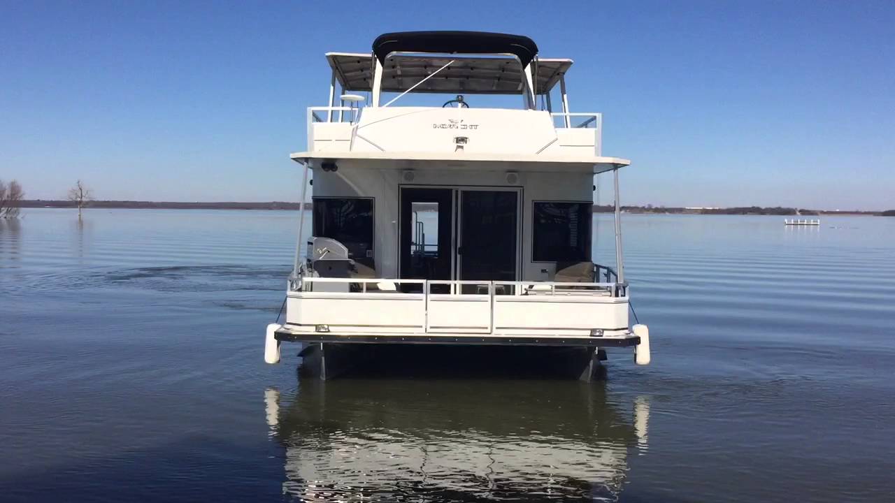 Boats of Dallas 2008 myacht 4515 video 1 - YouTube