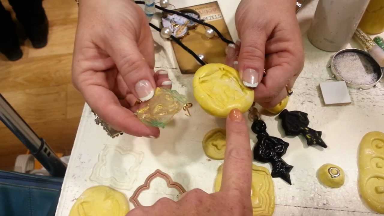 Amazing Molding Putty Demo - YouTube