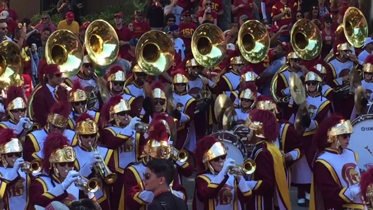 USC Trojan Marching Band "Tusk" Heritage Hall rally 11/05/16 - YouTube