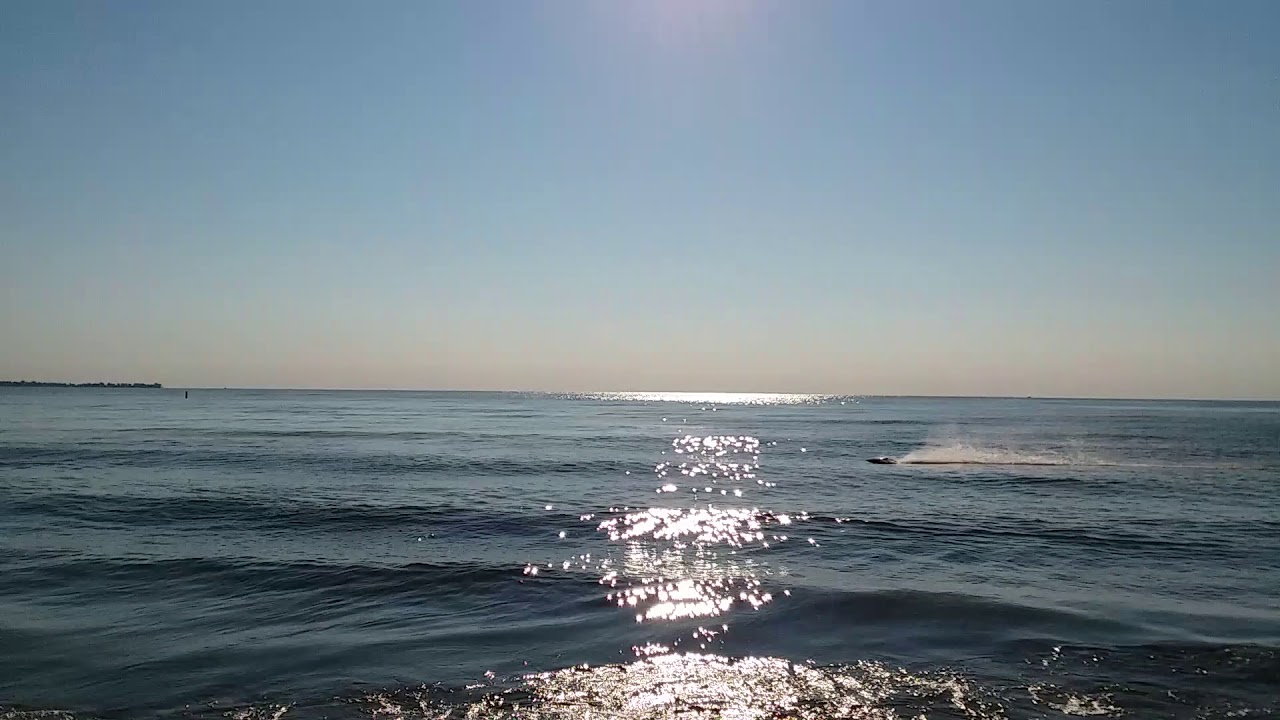 Vector 80 rc boat 4cell power. - YouTube