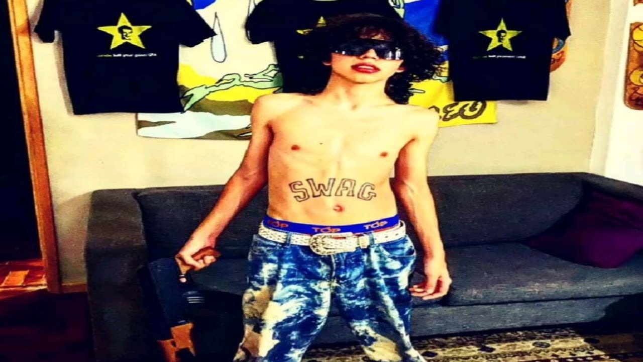 STIFFY x Matiasenchufe - UNA FOTO (Video Oficial) - YouTube