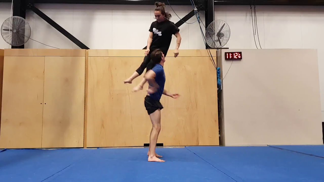 Isabelle- Demo reel - YouTube