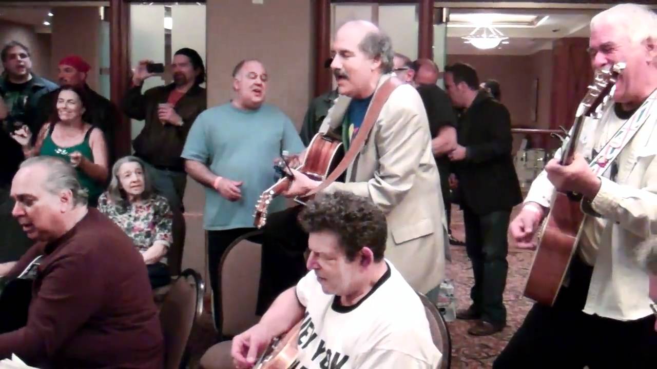Here comes the sun - Beatlefest 2011 Sunday Jam Finale w/Mark Lapidos ...