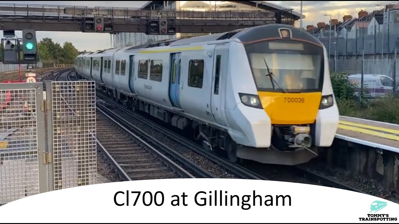 Cl700 at Gillingham - YouTube