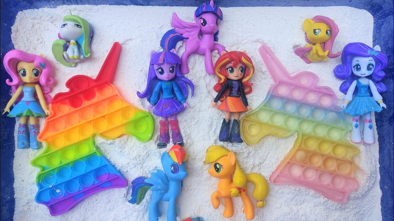 Hunting My Little Pony Toys Buried in the Snow, Equestria Girls ...