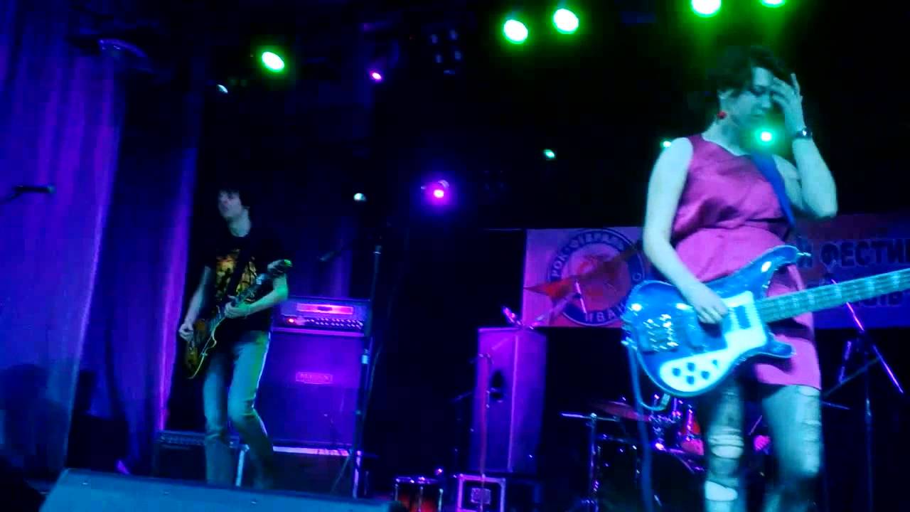 Bleeding Cherries - Live 22.02.14 - YouTube