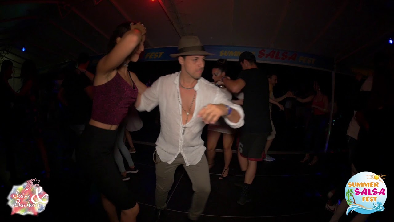 Salsa Social Dance - YouTube