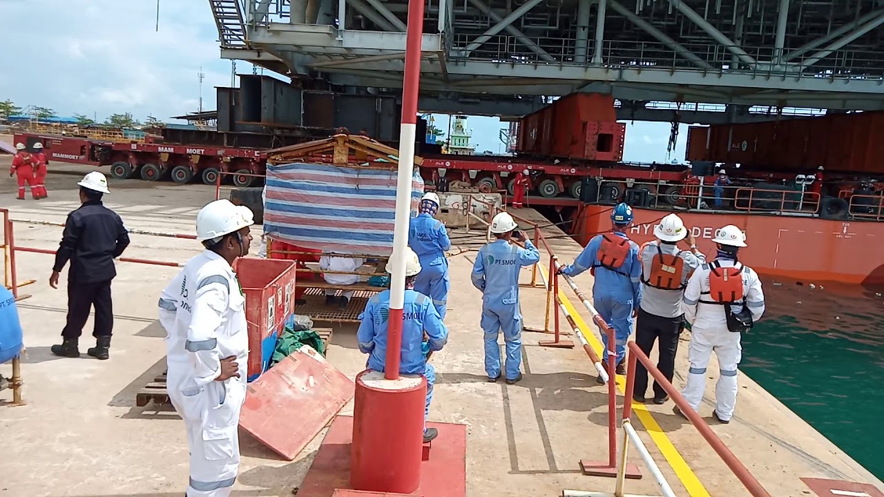 BATAM INDONESIA COMPANY MODULE OFFSHORE PROJECT. - YouTube