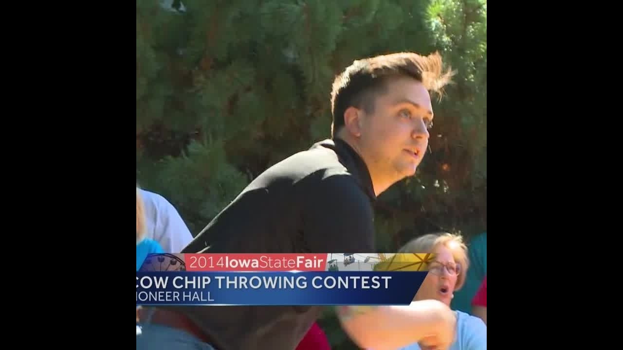 Iowa State Fair: Cow chip and rubber chicken throwing contests - YouTube