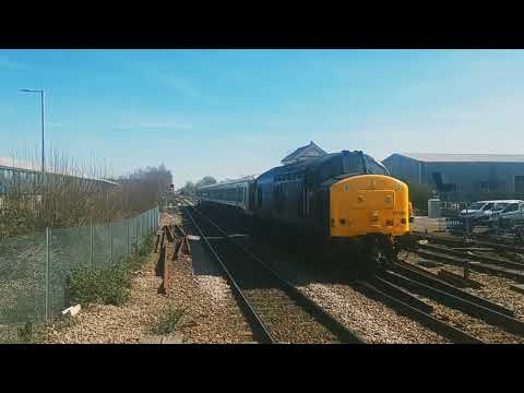 Class 37 Diesel Locomotive heading through Whittlesea to Masborough ...
