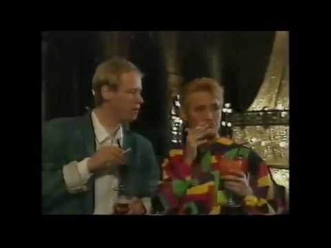 Carina Lidbom smoking