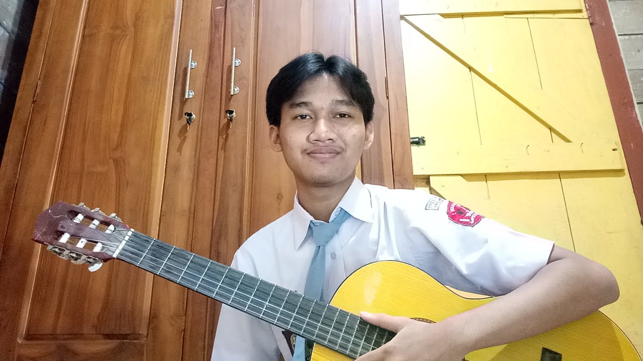 [SENI MUSIK XII MIPA 3] Muhammad Dzaki Arrozaq (18) - YouTube