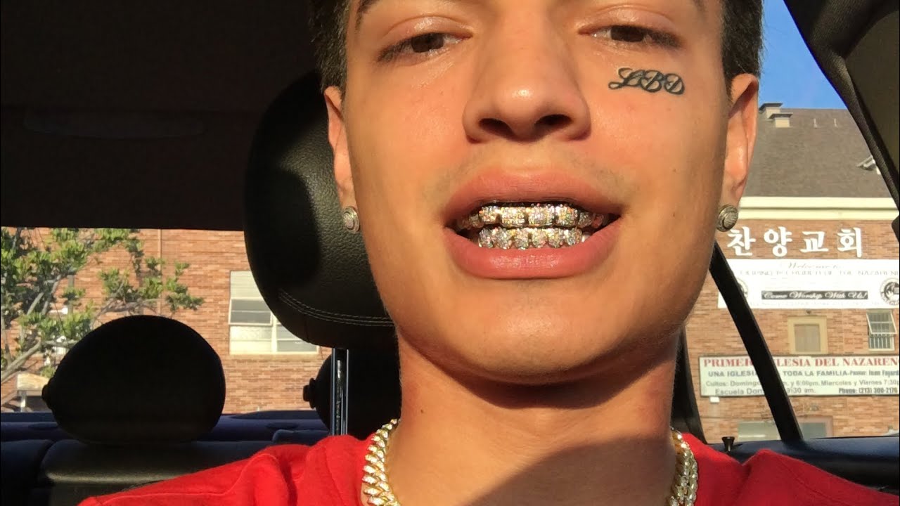 YOUNG MIKE - OUT MY FACE (OFFICIAL AUDIO) - YouTube