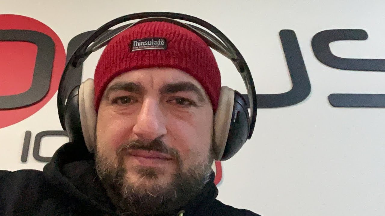 Focus Fm 8-11 Στέφανος Δαμιανίδης 24/1/22 - YouTube