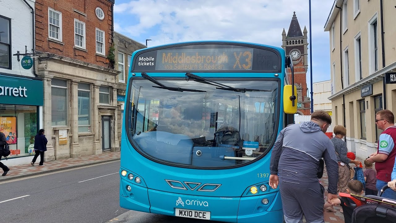 Arriva Redcar's VDL SB200 Wright Pulsar 2 on the X3 to Middlesbrough ...