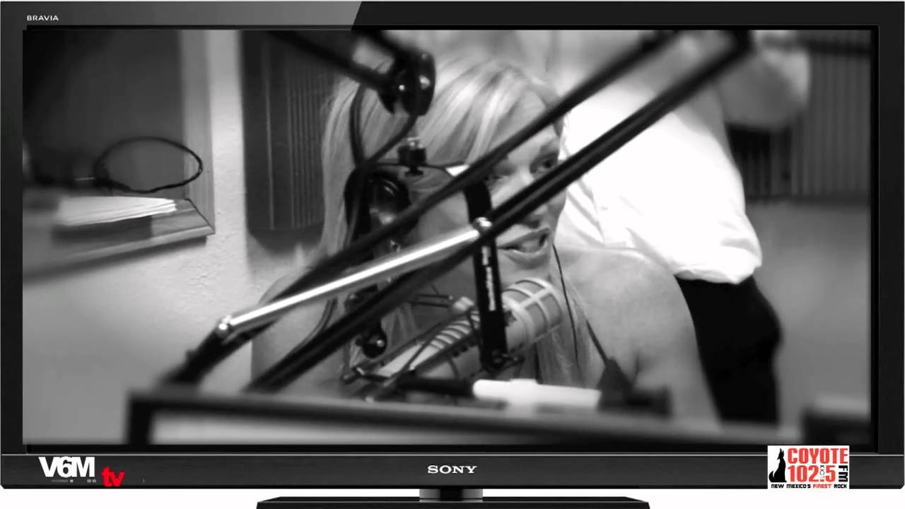 Coyote 102.5 KIOT + V6M | Ron Campbell + Erica Viking | Rock Art Show ...