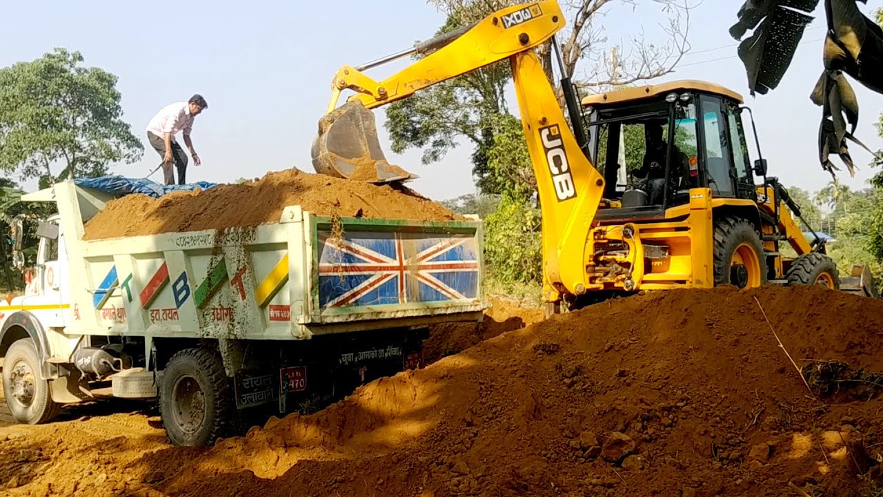 Jcb Loading Mud In A Dump Truck - Tata Dump Truck Got Badly Stuck in ...