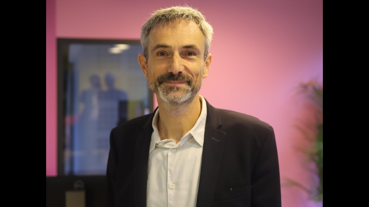 Sylvain Godinot (Ville de Lyon) : "On renonce au superflu mais il n'y a ...