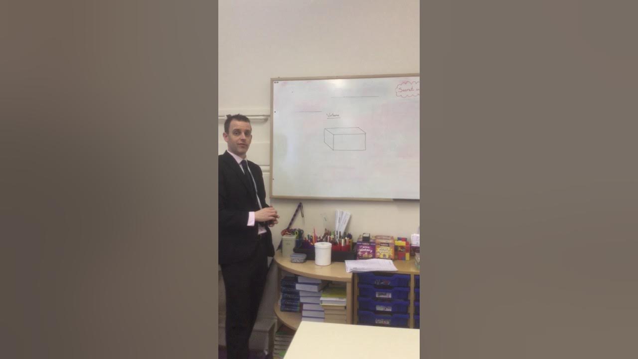 Finding the volume of a 3D shape - YouTube