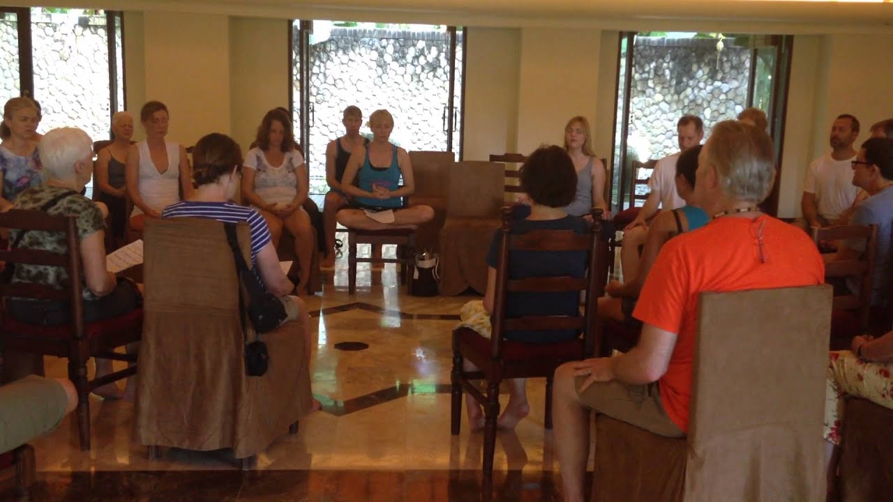 GROUP CHANTING - YouTube