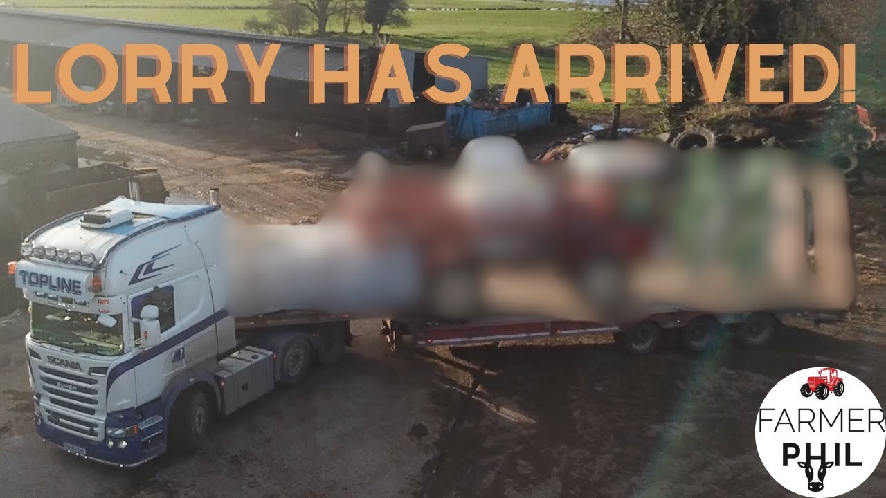 A LORRY LOAD OF MACHINERY HAS ARRIVED!! | Farmer Phil | The Content Farm