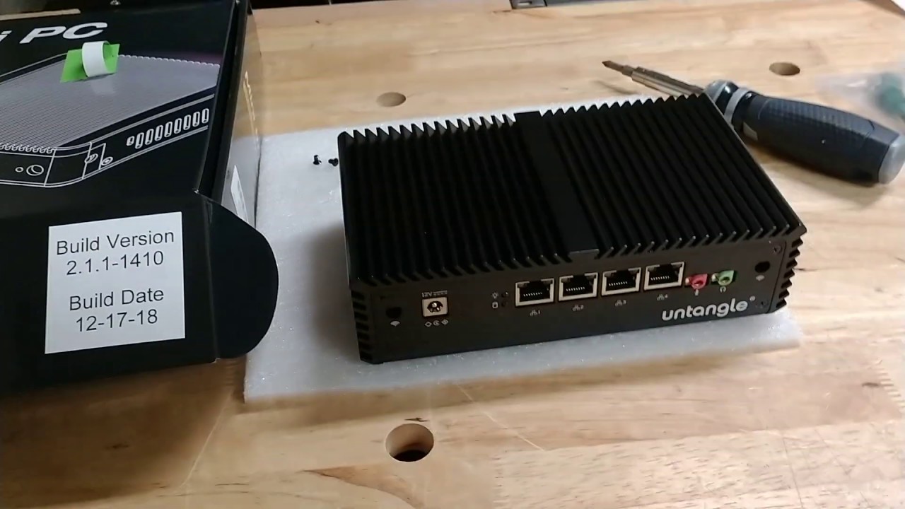 Untangle u50x UTM Firewall unboxing - YouTube