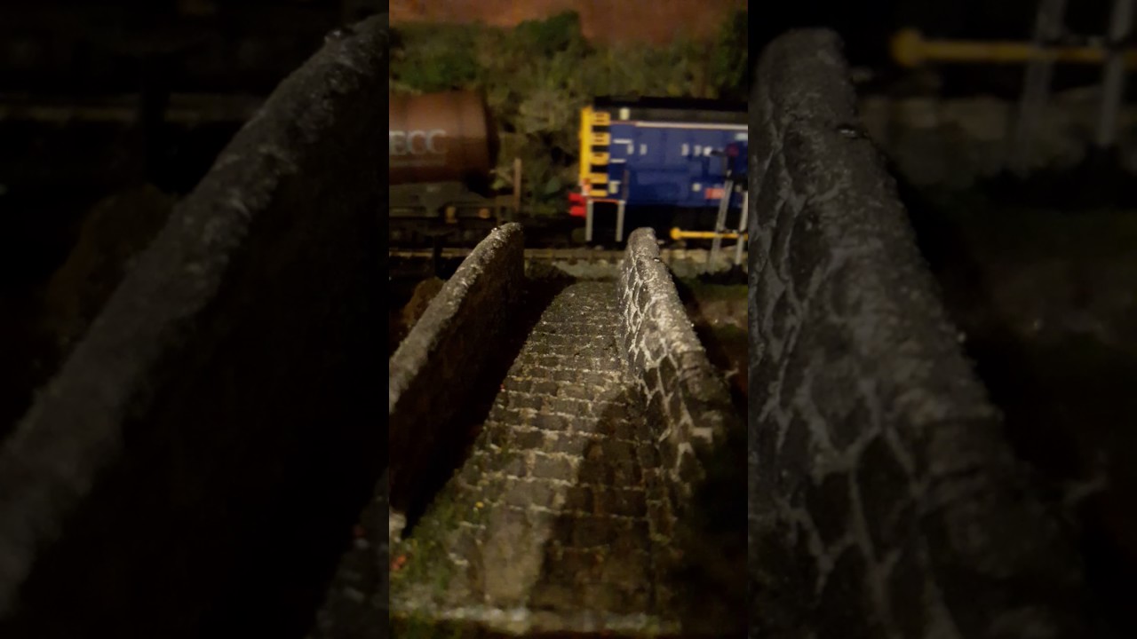 00 model railway China clay train somewhere in Cornwall - YouTube