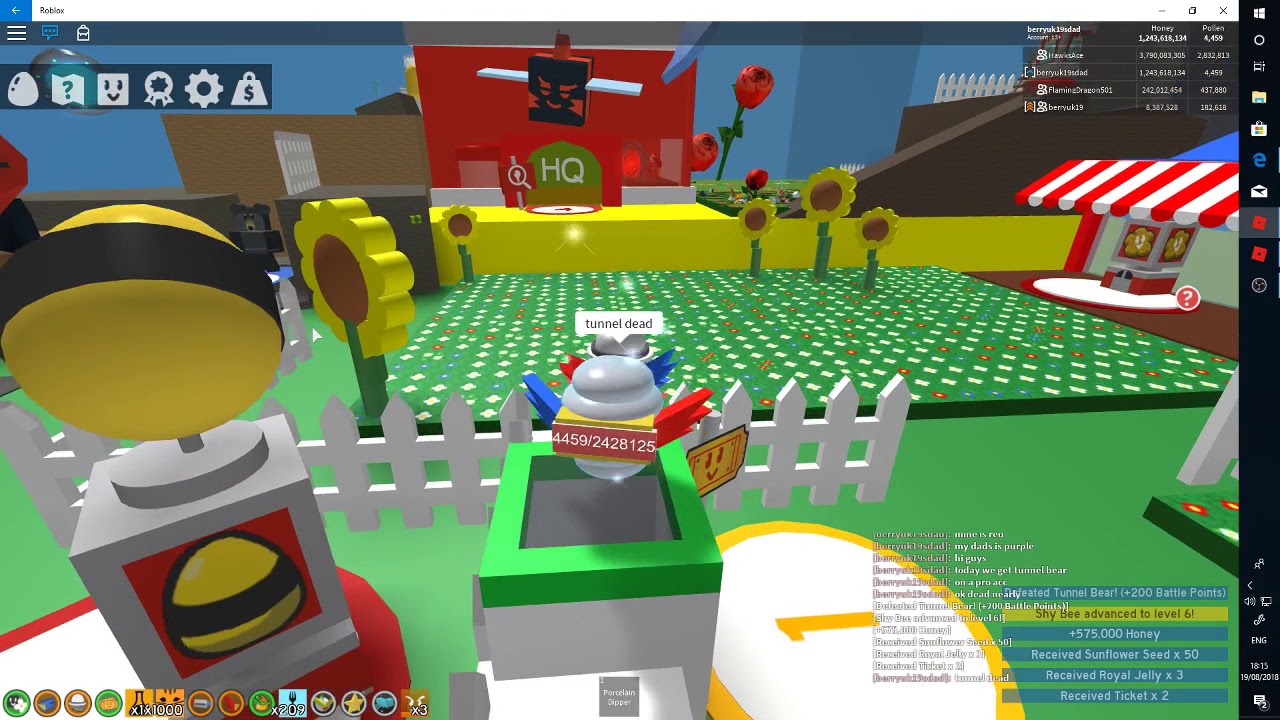 bee swarm simulator part 27 pro killing tunnel bear - YouTube