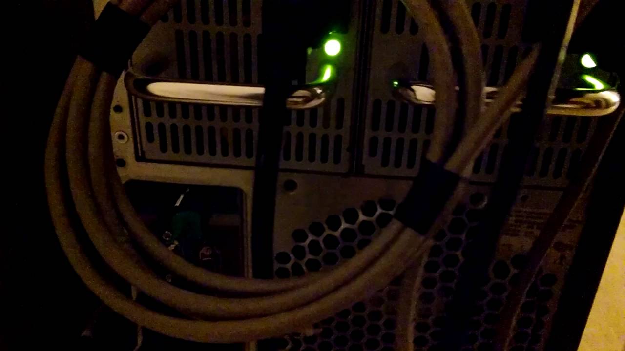 Second New HP ProLiant ML350 Xeon Home Server Start Up - YouTube