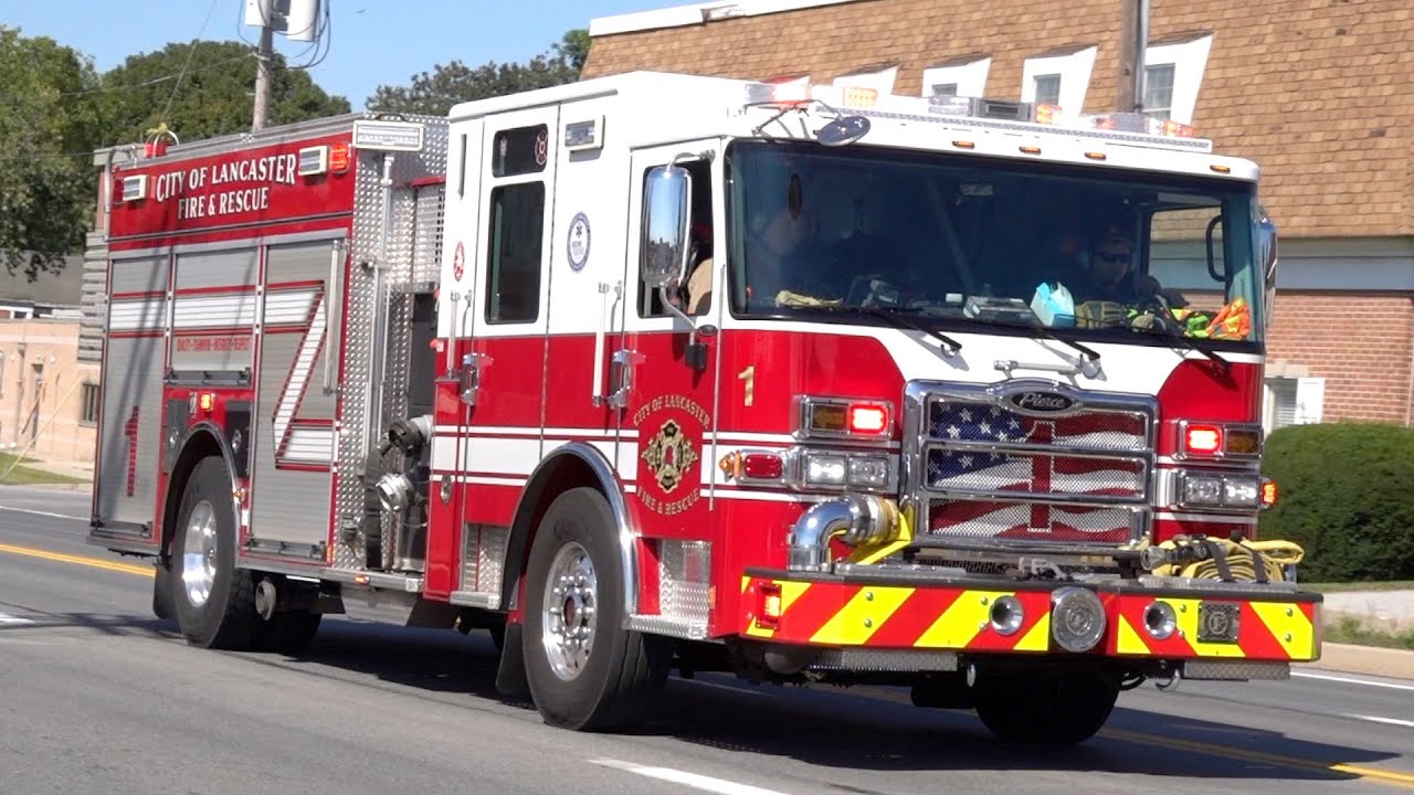 Lancaster City Bureau of Fire Engine 64-1 Responding - YouTube