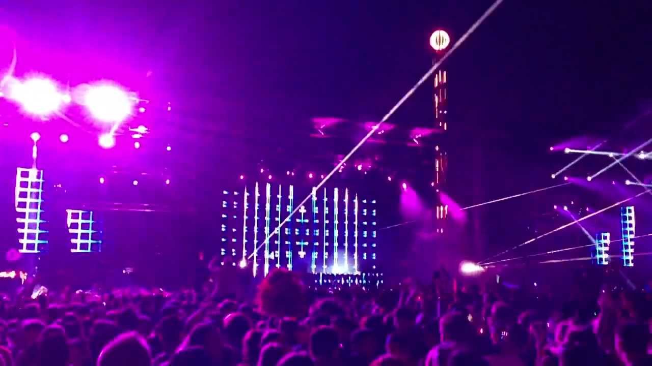 Hardwell EDC Chicago - YouTube