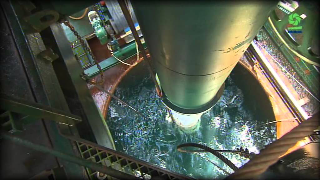 Tideway Rolling Stone Rock dumping - YouTube