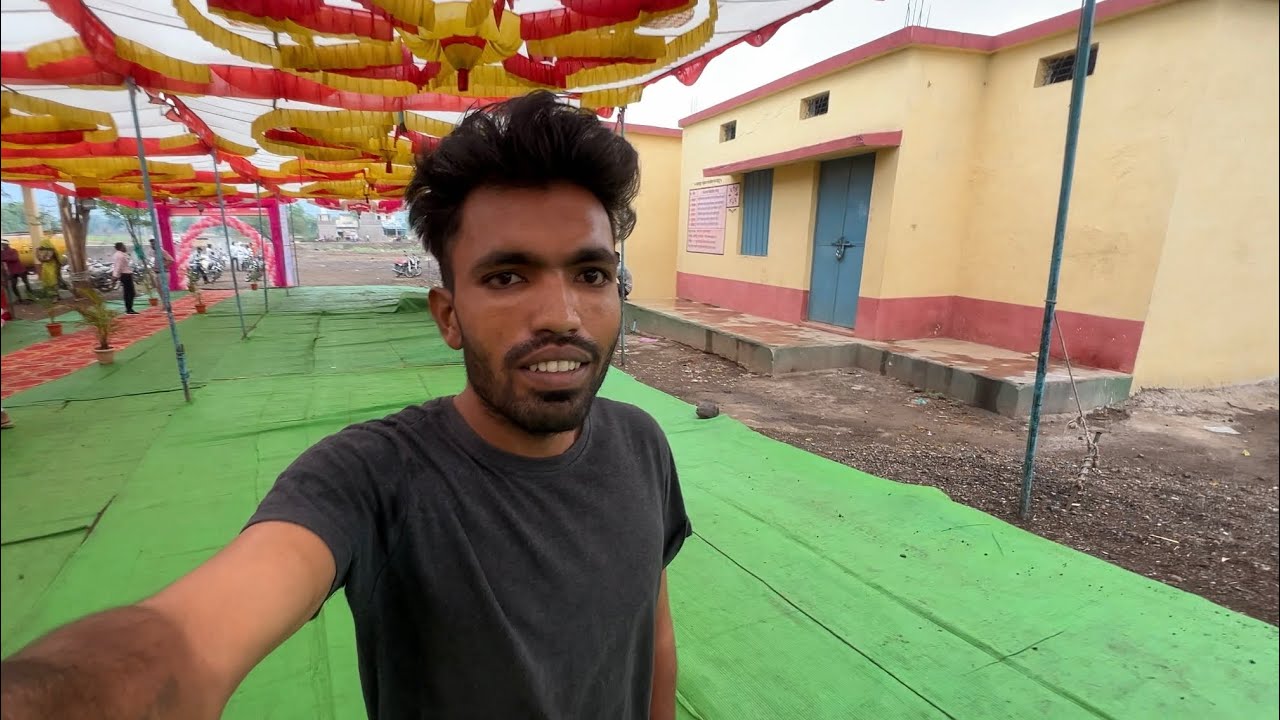 शादी हो रही है 😜 || Santosh Rokade - YouTube