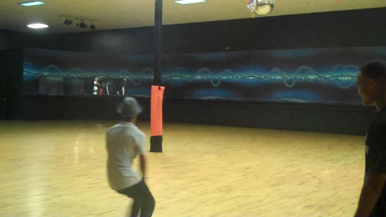 TYLER NELSON FREE STYLING IN ATL SKATING RING - YouTube