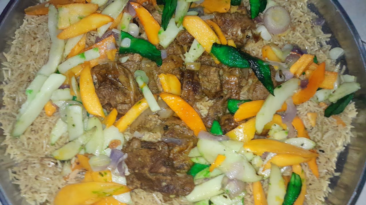 bariis iyo hilib ari #food - YouTube