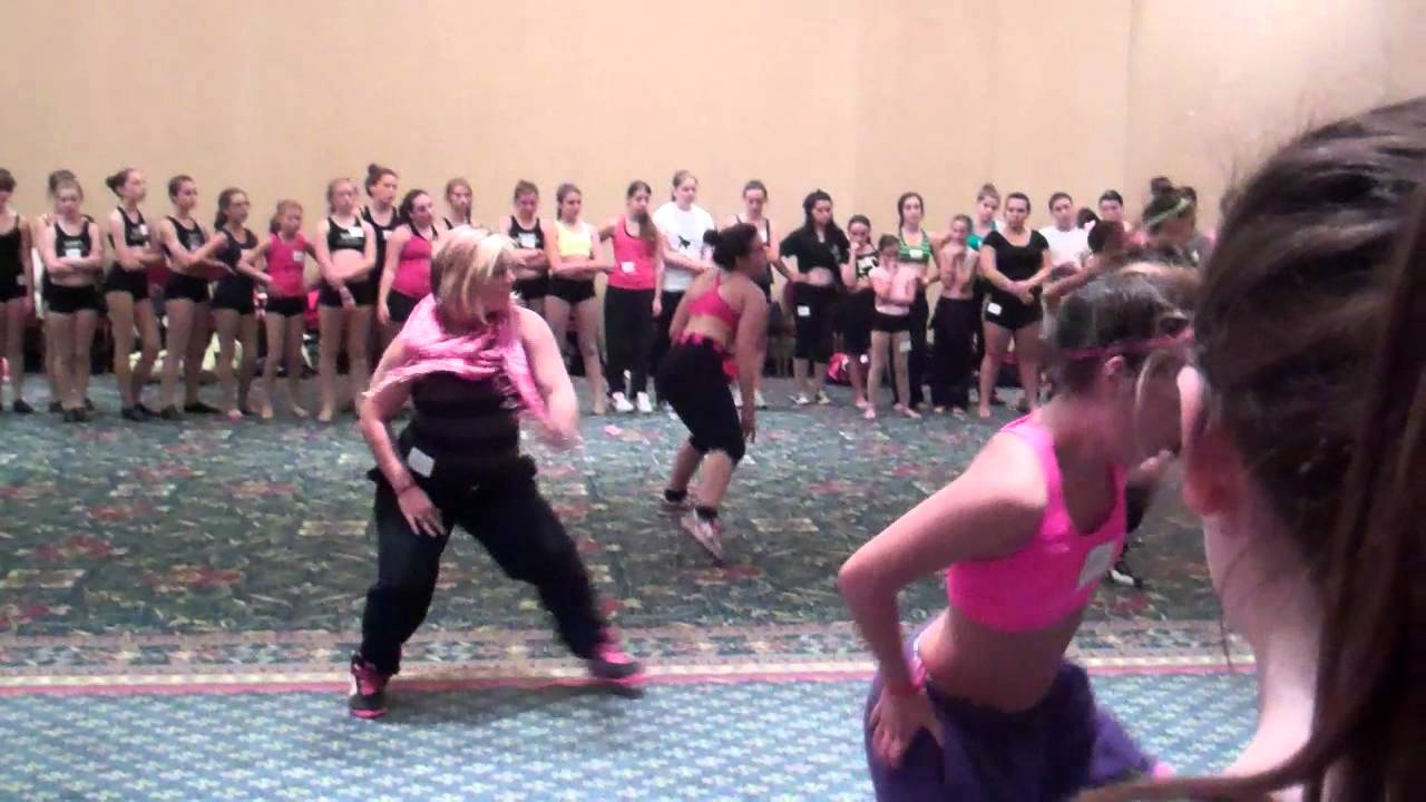 ariana's hip hop w/ dance moms miami - YouTube