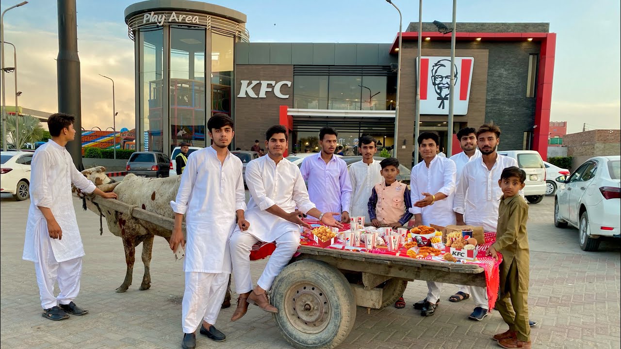 Donkey Cart at Drive Thru Kfc😂 - YouTube