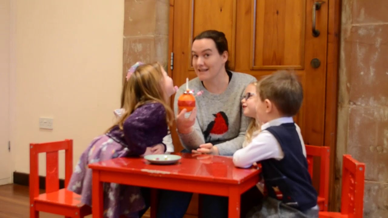 Diddy Disciples 2020 Christingle service - YouTube