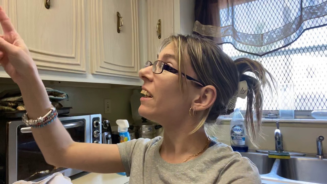ASMR!!! Cleaning Vlog!!! 🧽🧼🦠 Scrubbing The Kitchen Cabinets!!! - YouTube