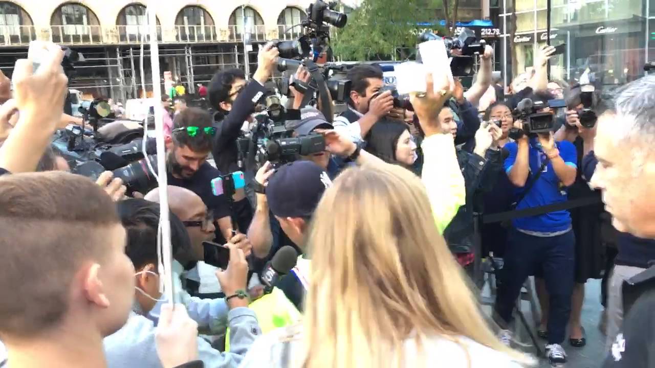 First Apple Store Fifth Avenue iPhone 7 purchase - YouTube