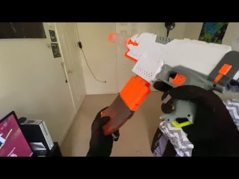 CoD: MW2 Remastered M4A1 Reload In Real Life - YouTube