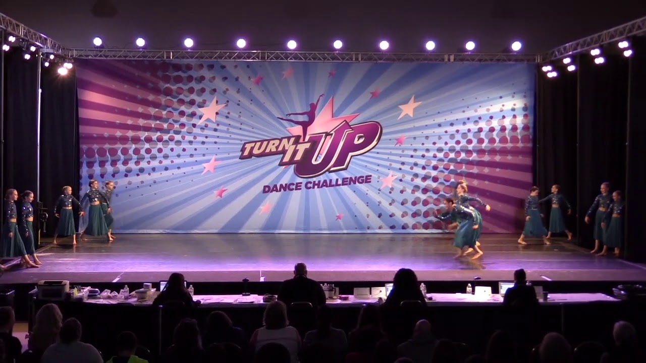 Touch the sky - Mass Motion Dance 2018 - YouTube