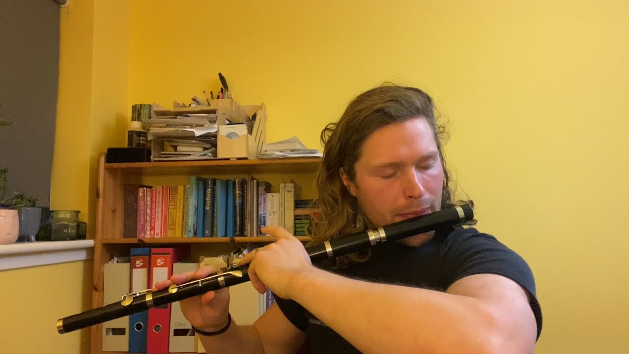 Irish Flute - Reels - Hand Me Down the Tackle / The Turnpike - YouTube