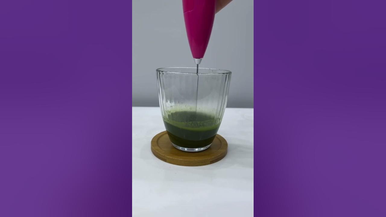 How To Make Matcha Latte 💚 طريقة عمل الماتشا لاتيه Shorts ماتشا Matcha Homecafe Asmr
